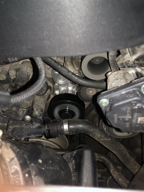 Замена помпы по гарантии — BMW 1 series (F20), 1,5 л, 2018 года | визит ...