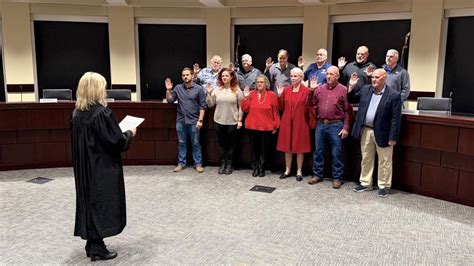 Somerset Council Says Goodbye To Leaving Members News Somerset