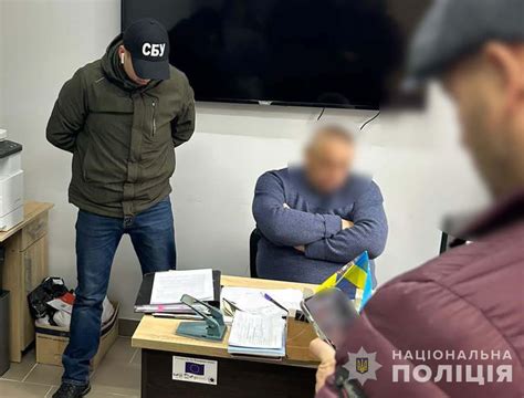 Вимагав хабар від військовослужбовця ЗСУ за отримання групи