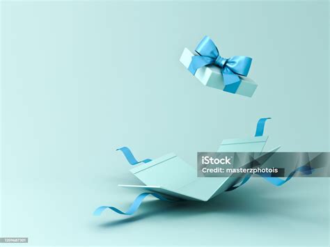 블루 기프트 박스 열기 또는 빈 선물 상자 블루 리본과 활 그림자 최소한의 개념 3d 렌더링밝은 파란색 배경에 격리 선물에 대한 스톡 사진 및 기타 이미지 Istock