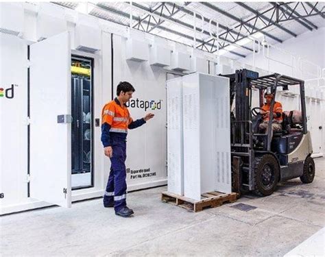 Modular Data Center Standards Help To Streamline Manufacturing How It S Made The Modular Data