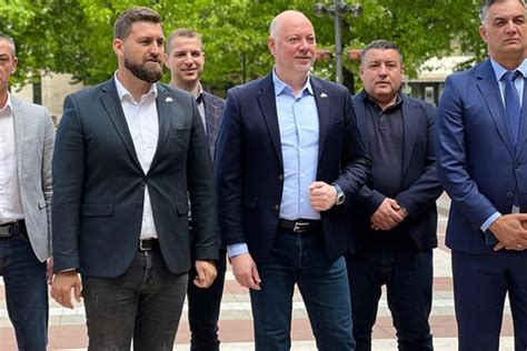 ГЕРБ регистрира листа в Благоевград начело с Росен Желязков