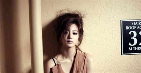 〈스포츠칸〉한예슬 여신급 몸매 과시