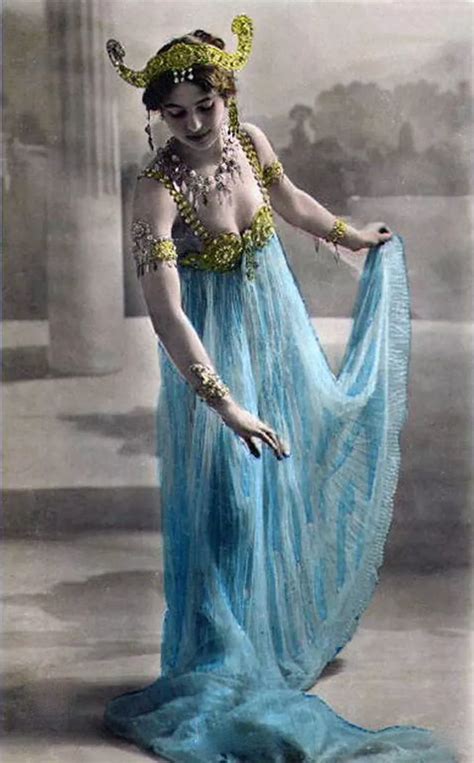 Rare Pictures Of Exotic Dancer And Spy Mata Hari Who Was Executed By