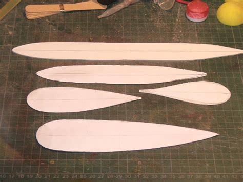 Making Faux Feathers For Costumes And Props Feather Diy Feather Props