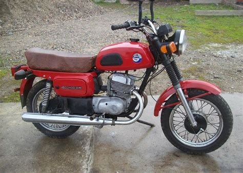 Невостребованный Советский мотоцикл Восход 3