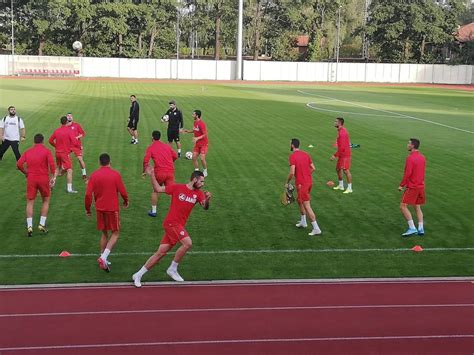 Насмевки во Рига триумф е императив против Летонците ФОТОГАЛЕРИЈА Екипа