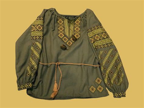 Вишиванка — ціна 2000 грн у каталозі Вишиванки Купити жіночі речі за доступною ціною на Шафі