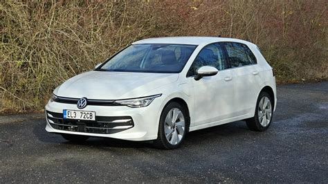 Review Volkswagen Golf Ehybrid Plug In Hybrid 2025 Doublegarageeu