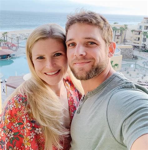 Max Thieriot Auf Instagram Vacation Beach Workhardplayhard