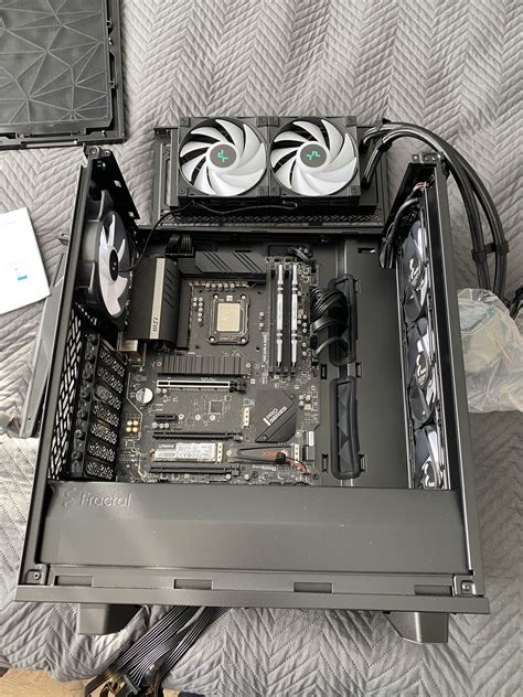 Корпус Fractal Design Meshify 2 Compact Rgb Black Tg Light Tint Fd C