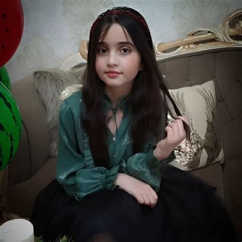 Rashin Rashinangel • Threads Say More