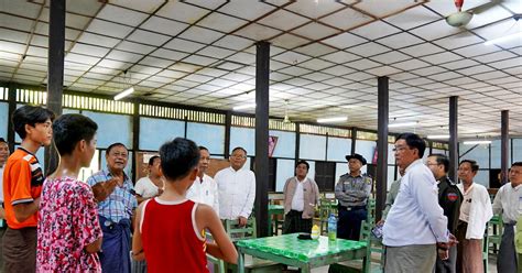 မကွေးတိုင်းဒေသကြီးဝန်ကြီးချုပ် ဦးတင့်လွင် ၂၄ ကြိမ်မြောက် မြန်မာ့ရိုးရာယဉ်ကျေးမှု အဆို၊ အက၊ အရေး