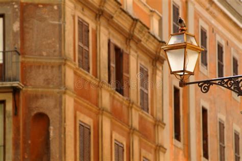Edificios Antiguos En Roma Italia Imagen De Archivo Imagen De Viejo Piedra 5959093