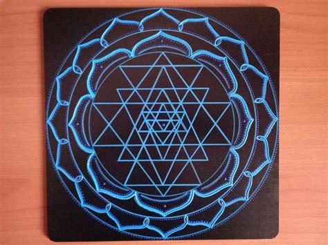 Шрі янтра мандала — ціна 435 грн у каталозі Панно Купити товари для дому та побуту за доступною