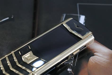 Vertu Signature S Yellow Gold Zin Hãng New Thanh Vertu