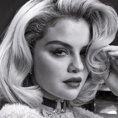 So Hot Selena From A Photoshoot For Hollywood Reporter Rselenagomezlust