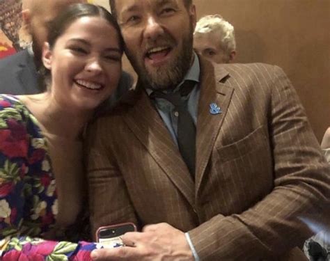 Madelyn Cline Brunette Madelynn Madline Cline