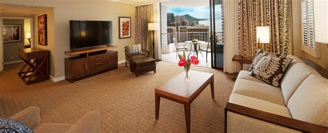 Lagoon Tower By Hilton Grand Vacations Club In Honolulu Hawaii