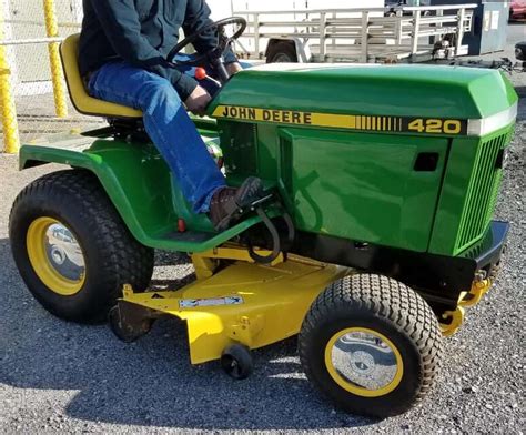 John Deere 420 Garden Tractor 1983 1991 Specs Weight Dimensions