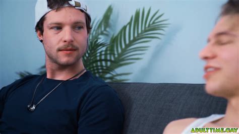 Close Friends Leo Louis And Benjamin Blue Jerk Off Side By Side