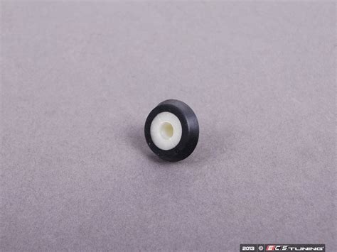 Genuine Volkswagen Audi - N10621301 - Expanding Nut - Priced Each (N ...