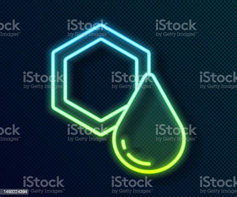 검은 색 배경에 고립 된 빛나는 네온 라인 허니콤 아이콘 꿀 세포 기호 달콤한 천연 식품 벡터 0명에 대한 스톡 벡터 아트 및