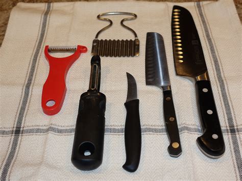 Mennonite Girls Can Cook No Matter How You Slice It