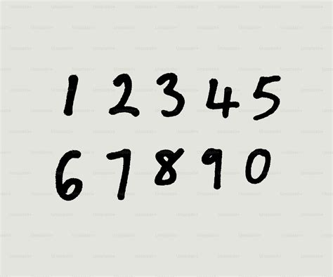 1부터 0까지 손으로 그린 숫자가 표시됩니다 벡터 Unsplash의 그림 이미지