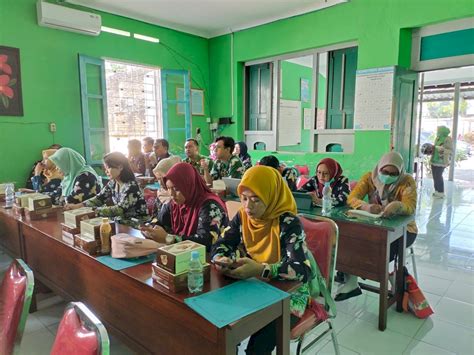 Evaluasi Program Promosi Kesehatan Dan Pemberdayaan Masyarakat Dinkes