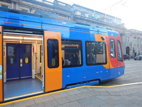 Platform Tram Interface On A Class 399 Tram Train The Anonymous Widower