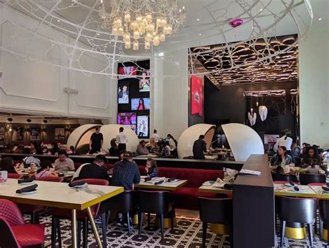 Theatre Box And Sugar Factory San Diego Is One Sweet Combination