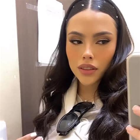 Abby G Abby Mtzzz Threads Say More