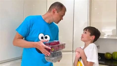 Мисс Кэйти и Мистер Макс Miss Katy 24 Часа как Королева Смотреть онлайн в поиске Яндекса по