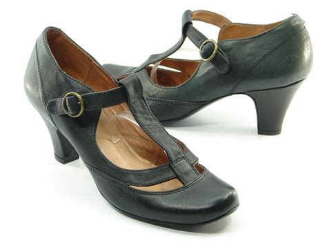 Jeffrey Campbell Black T Strap Mary Jane Heels Size 8 5