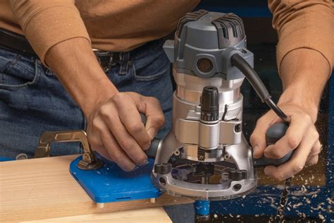 how to use a router tool what you need to know kreg tool