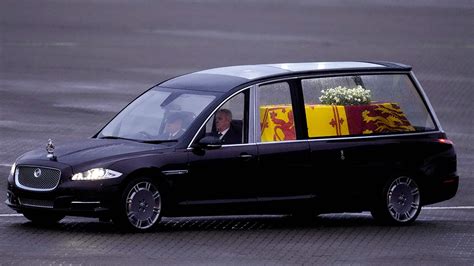 Queen Elizabeth Iis Hearse Is A Jaguar Like Her Mothers Fox News
