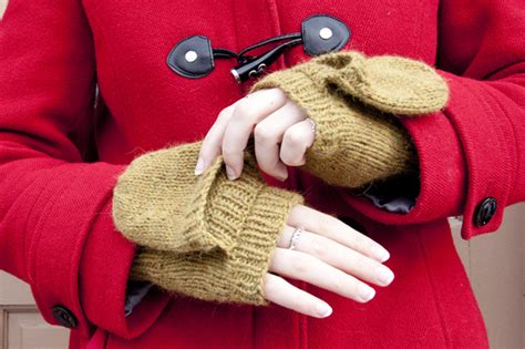How To Knit Convertible Mittens