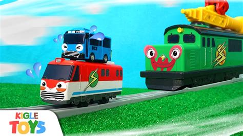 기차 악당이 베이비버스와 띠띠뽀 기차를 괴롭혀요 장난감 중장비 자동차 포크레인 덤프트럭 레미콘 경찰차 구급차 꼬마버스 타요