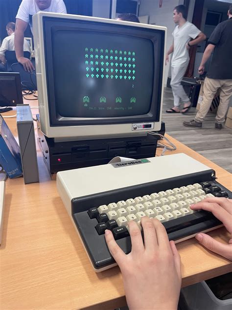 Adelaide Retro Computing Group Friday Meet Aussie Month 🇦🇺 R