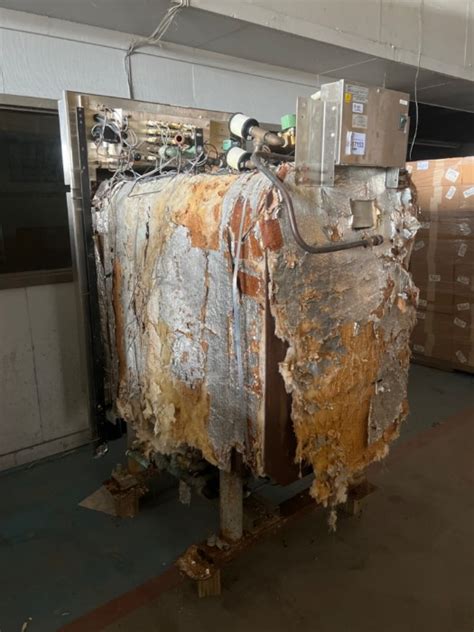 Getinge Model 233hc Steam Sterilizer For Sale