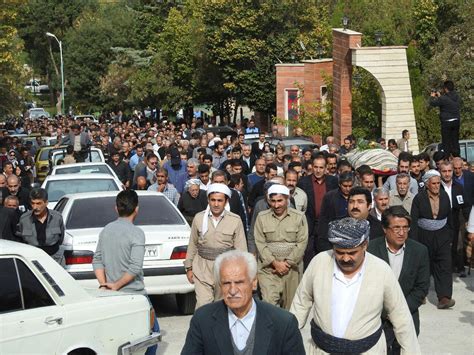 مراسم تدفین هنرمند استاد سمکۆ پاکزاد از نگاه دوربین هاژه