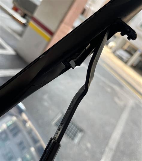 자동차 와이퍼 자가교체 방법 올 뉴 카렌스