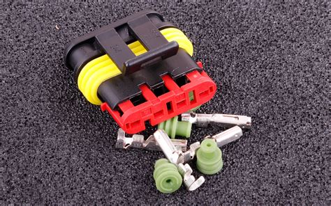 Connector 4 Way Socket Housing Superseal Maxxecu