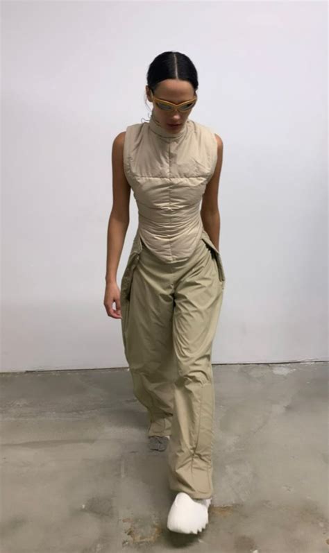 Pin By Sex And Calories On Dreams Fashion Street Style Futuristic