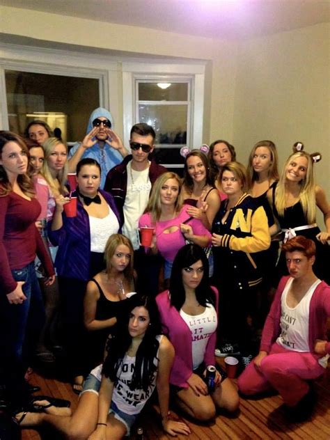 Diy Mean Girls Cast Costume Mean Girls Girl It Cast