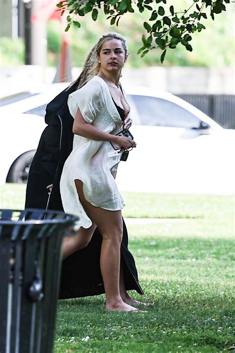 Addison Rae Flashes Ass Pink Panties Beverly Hills Hot Celebs Home