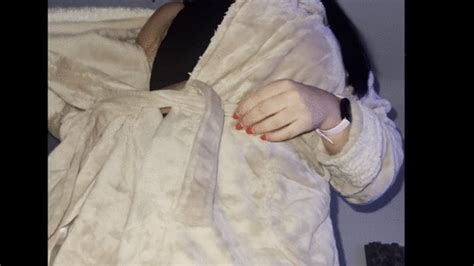 Crushing On You Giantess Nadia Sapphire Smothers And Sits On You Nadia Sapphire Clips Sale