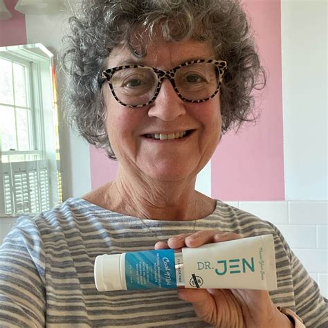 Natural Restoring Toothpaste With 10 Nano Hydroxyapatite