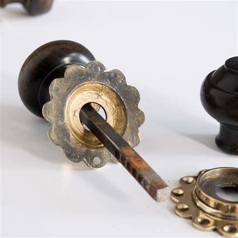 Two Pairs Of Late Victorian Door Knobs Lassco Englands Prime